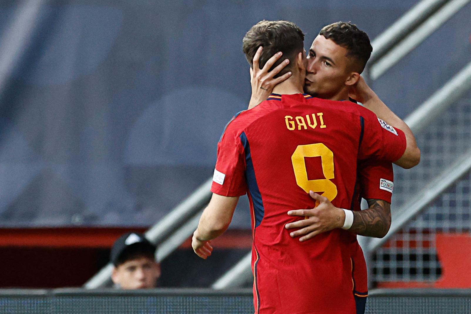 Yeremy Pino pokes fun at Gavi but says Barcelona star is the 'heart and ...