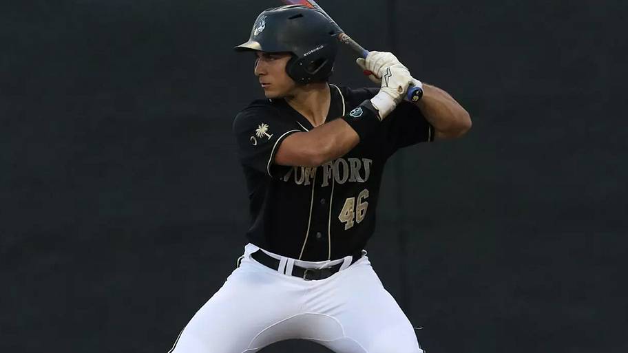 Vanderbilt baseball lands first transfer portal commitment
