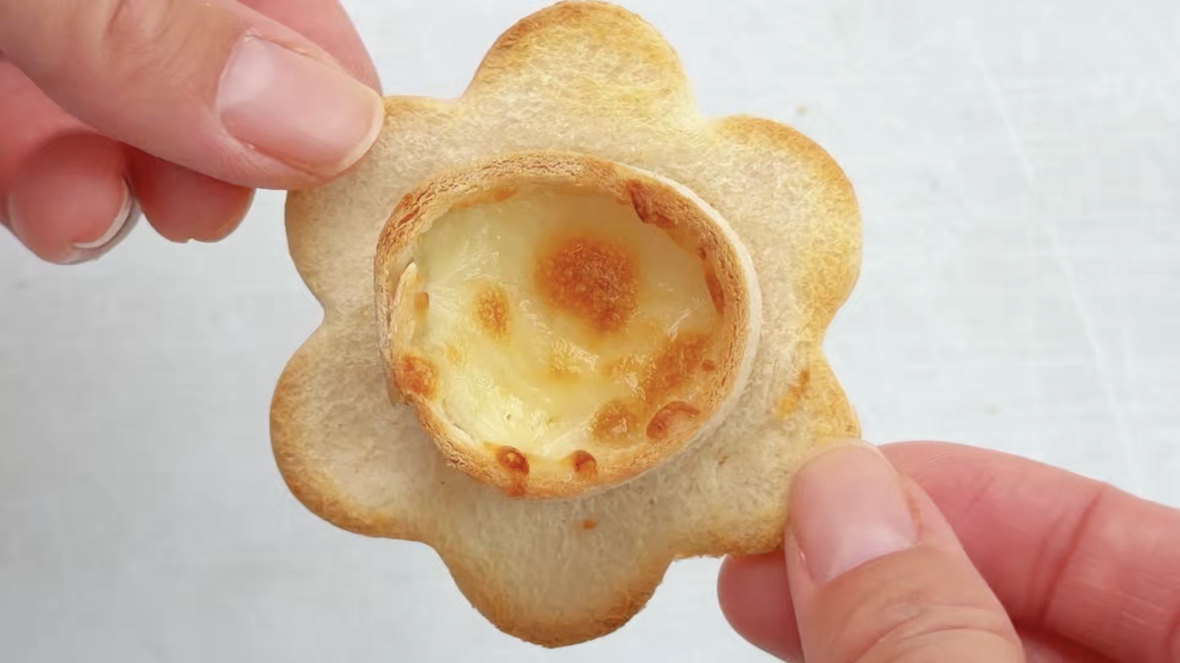 Toastie flowers