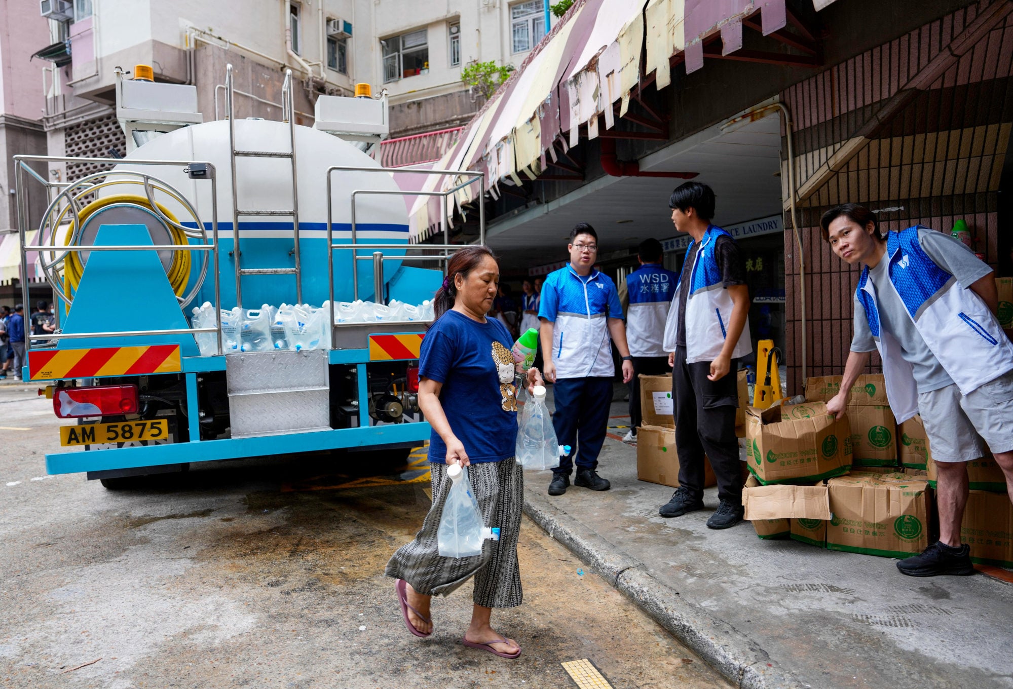 Power outage cuts water supply, disrupts lifts for 3,000 residents for ...