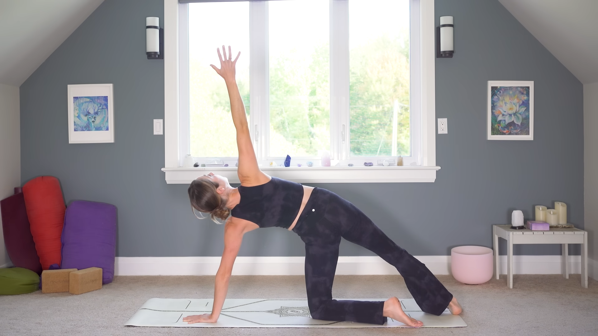Silent yoga workouts deepen mental focus