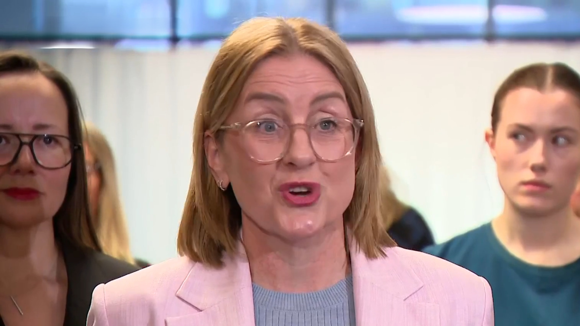 Allan blames Labor slump on changing politics, warns of One Nation ...