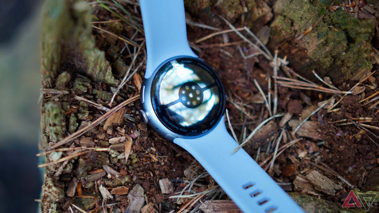 I'm ready to switch to the Pixel Watch 5 if Google nails these 5 upgrades