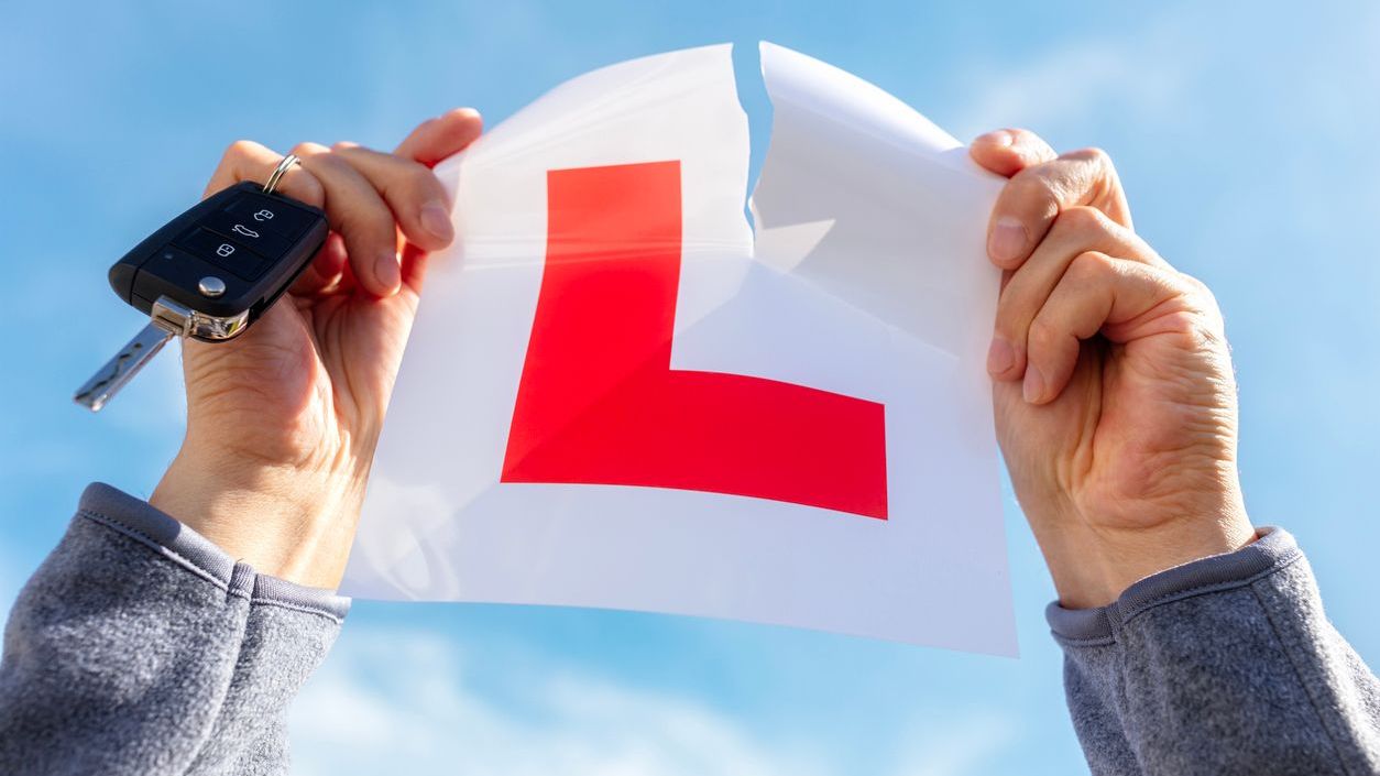 Driving test booking rules tightened after 64,000 no-shows