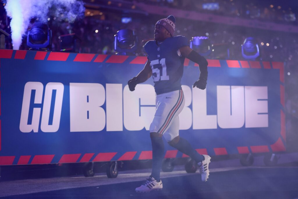 Got banged up: Giants get injury update on Abdul Carter after minicamp ...