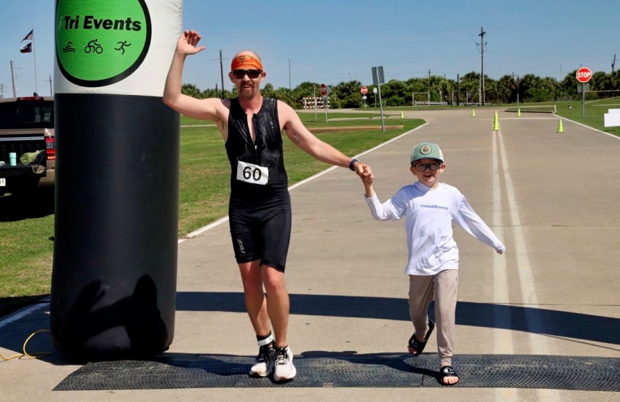 Iowa Park runner in Great World Race for colon cancer awareness