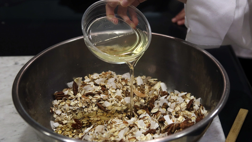 14 homemade granola recipes with varied flavors and ingredients