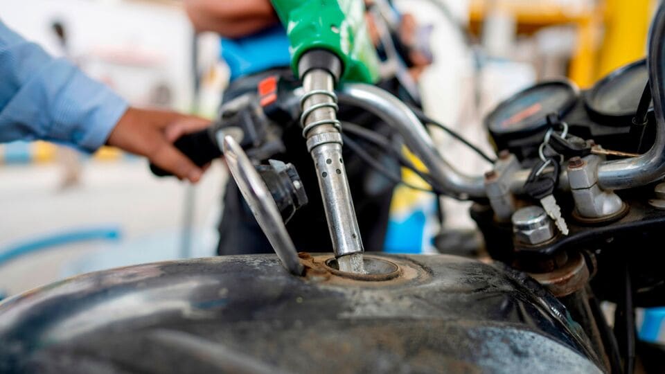 Petrol, diesel prices on June 9: Check fuel cost in Delhi, Mumbai ...