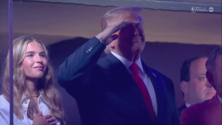 Trump hit with loud boos in ultimate MSG embarrassment