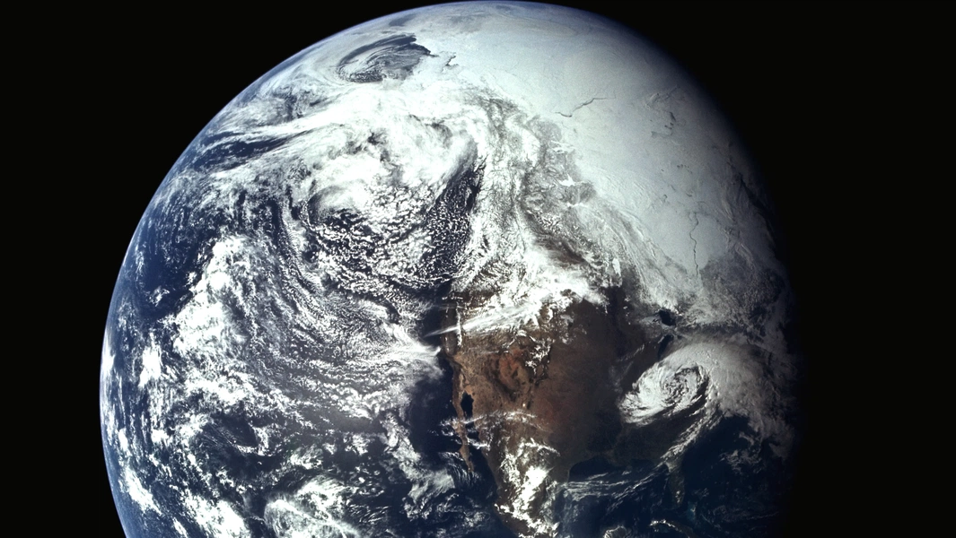 How albedo shapes Earth's climate and ice loss