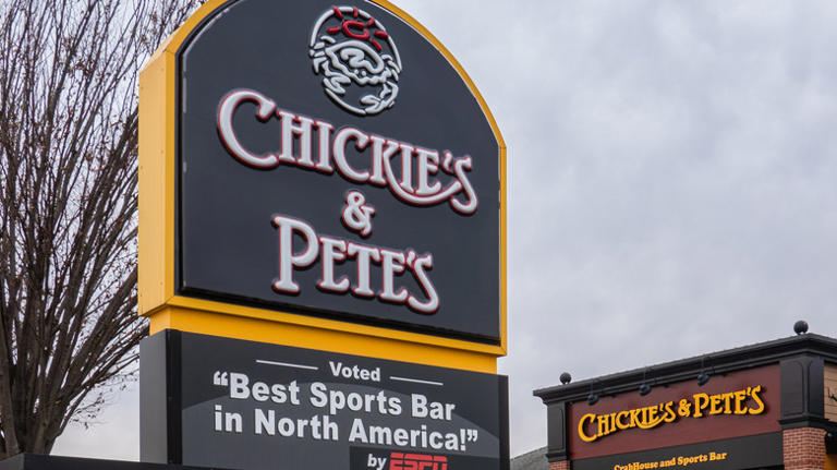 Do Pennsylvania's iconic crabfries actually contain seafood?