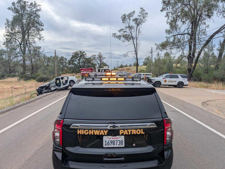 Driver injured in head-on crash in El Dorado County, CHP says