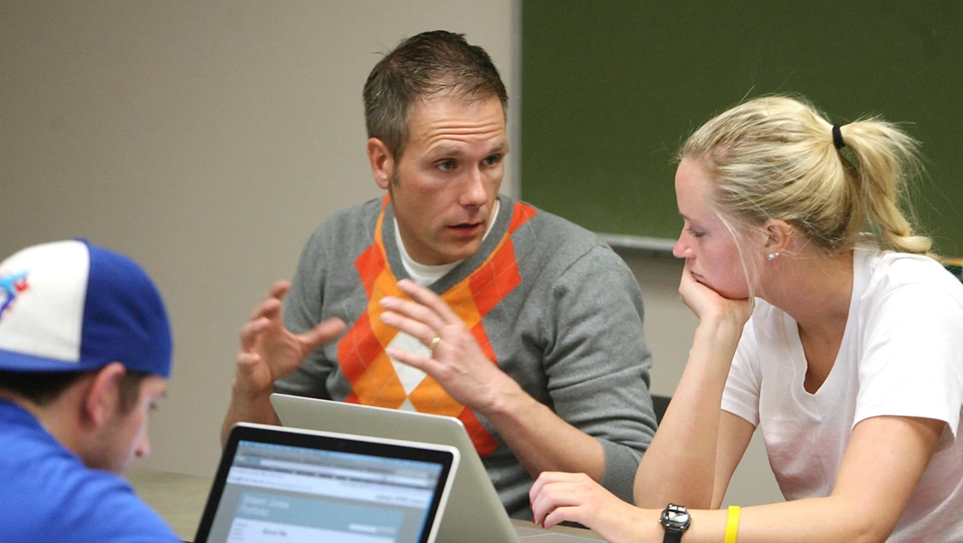 Turning classrooms into game zones for learning