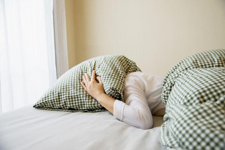 Why you always wake up between 2am and 4am — and what to do about it