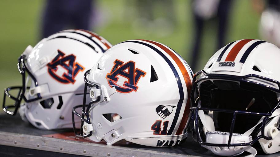 Auburn snags four-star safety, adds to top-rated 2027 class