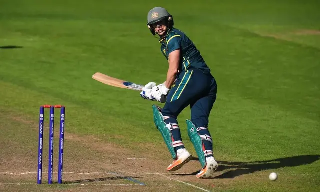 Ellyse Perry stars as Australia beat England in Women's T20 World Cup ...