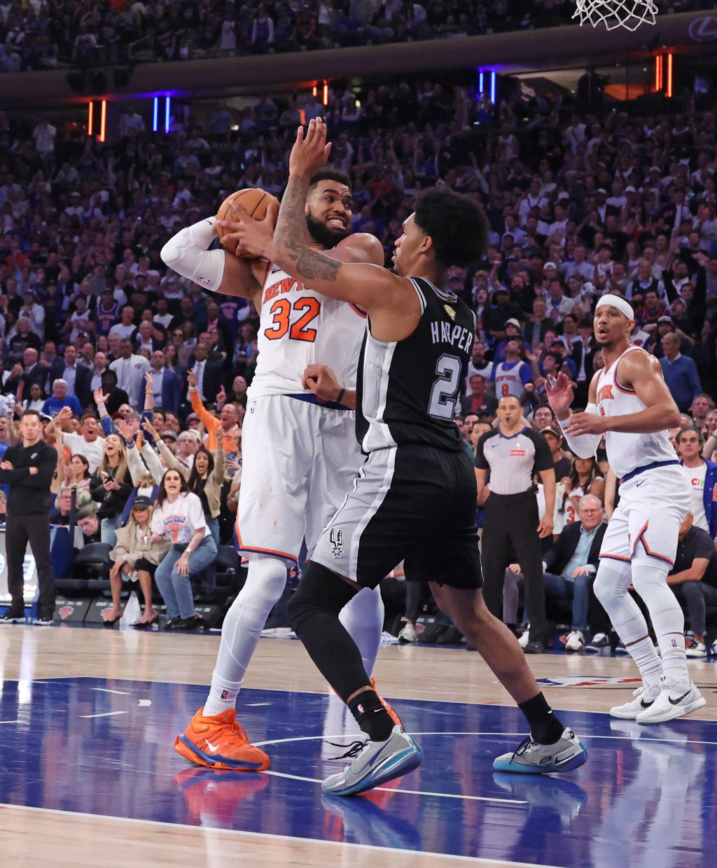Knicks drop game 3 at raucous MSG as Spurs strike back in NBA Finals