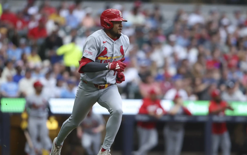 Cardinals and Mets open pivotal series amid playoff push