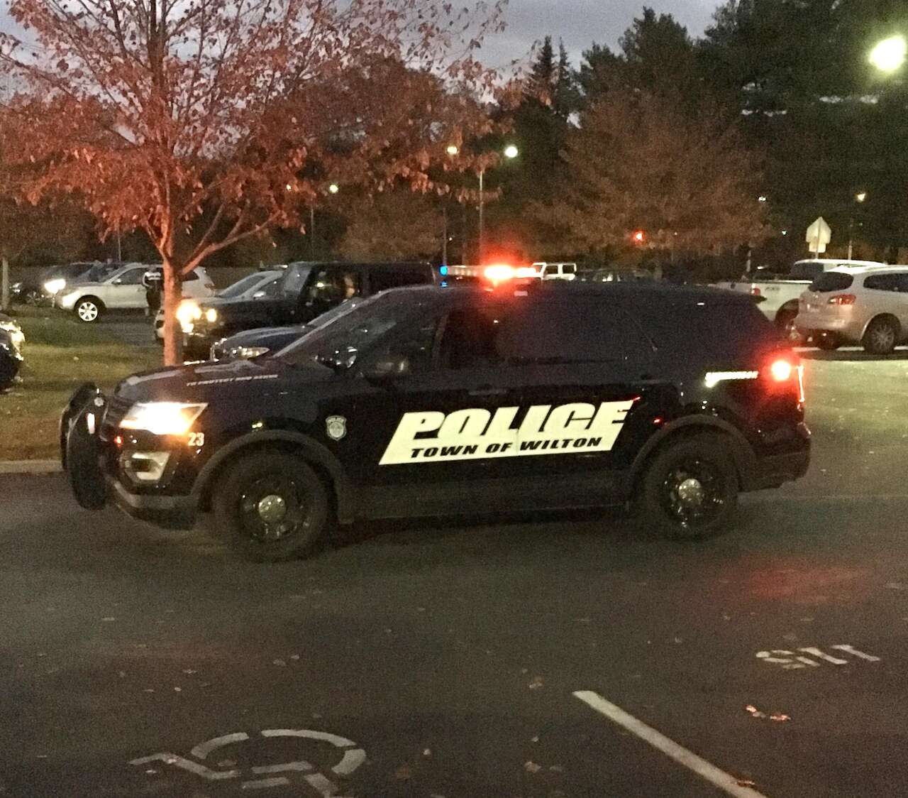 Masked crew steals Range Rover from Wilton driveway as resident watches ...