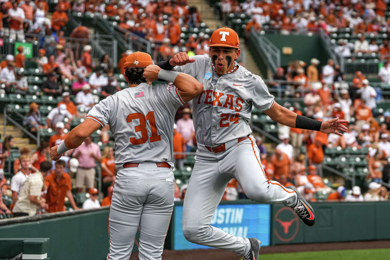 Texas vs Georgia baseball: Live scoring updates, how to watch College ...