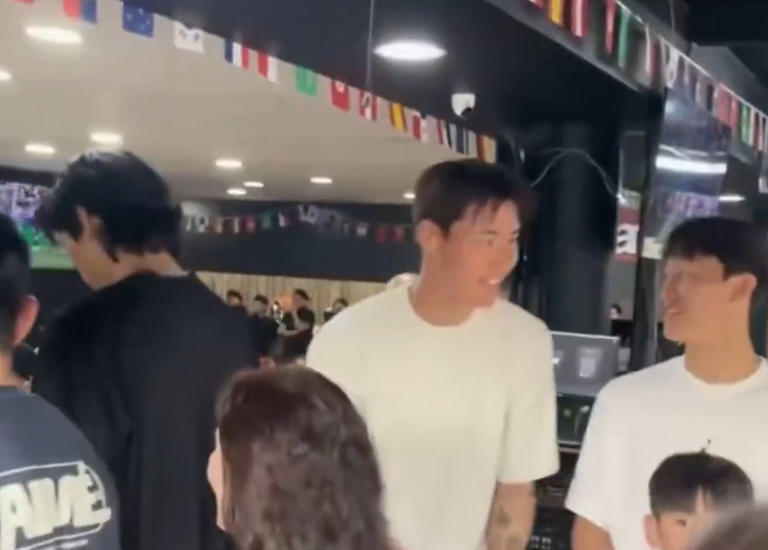 Son Heung-min skips cilantro at Mexican taco shop