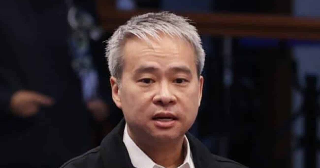 Villanueva to attend special session: This is not the time to take sides
