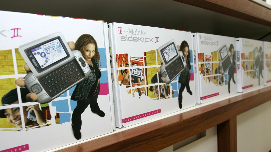 16 trends that defined the early 2000s