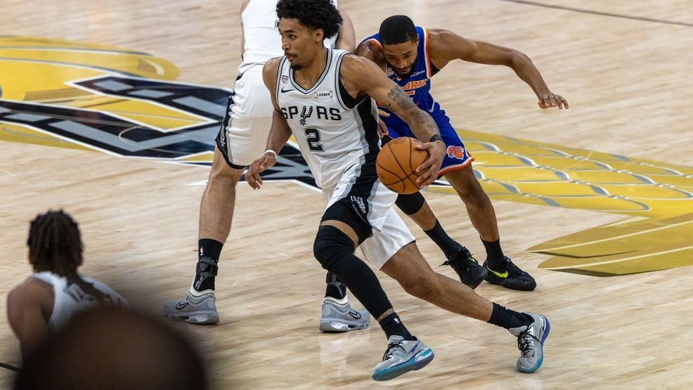 Spurs fall 94-90 as Knicks complete another double-digit comeback, win ...