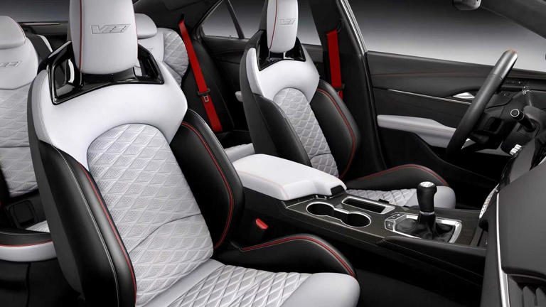 Cadillac CT4-V Blackwing: Six-cylinder super sedan with V8 punch