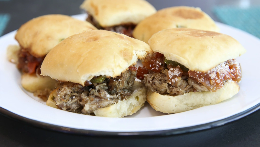 8 crowd-pleasing slider recipes for any occasion