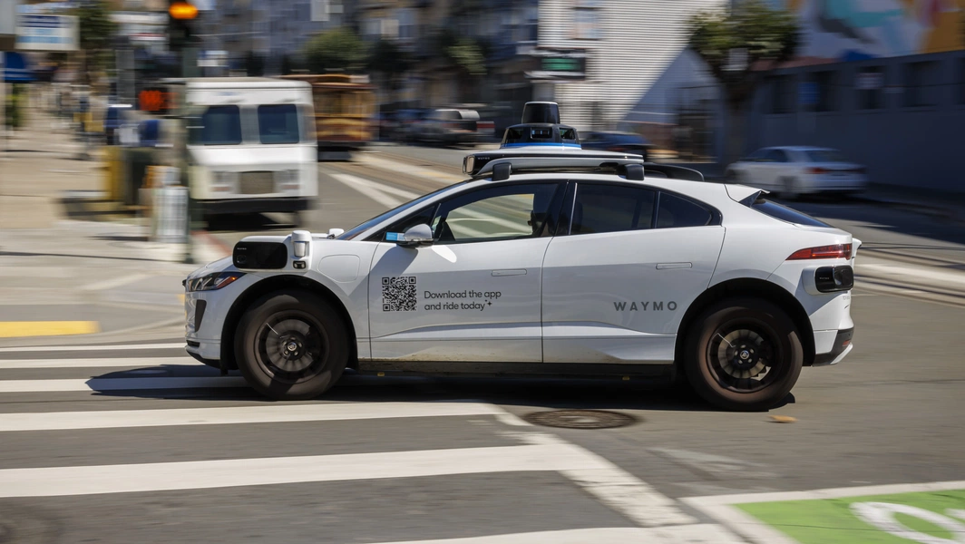 Waymo buys Apple’s former Arizona self-driving test site for $220M