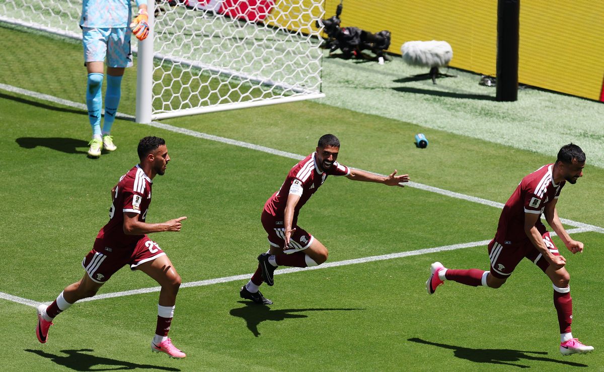 Tabla de posiciones: Qatar hace historia y deja el Grupo B del Mundial ...