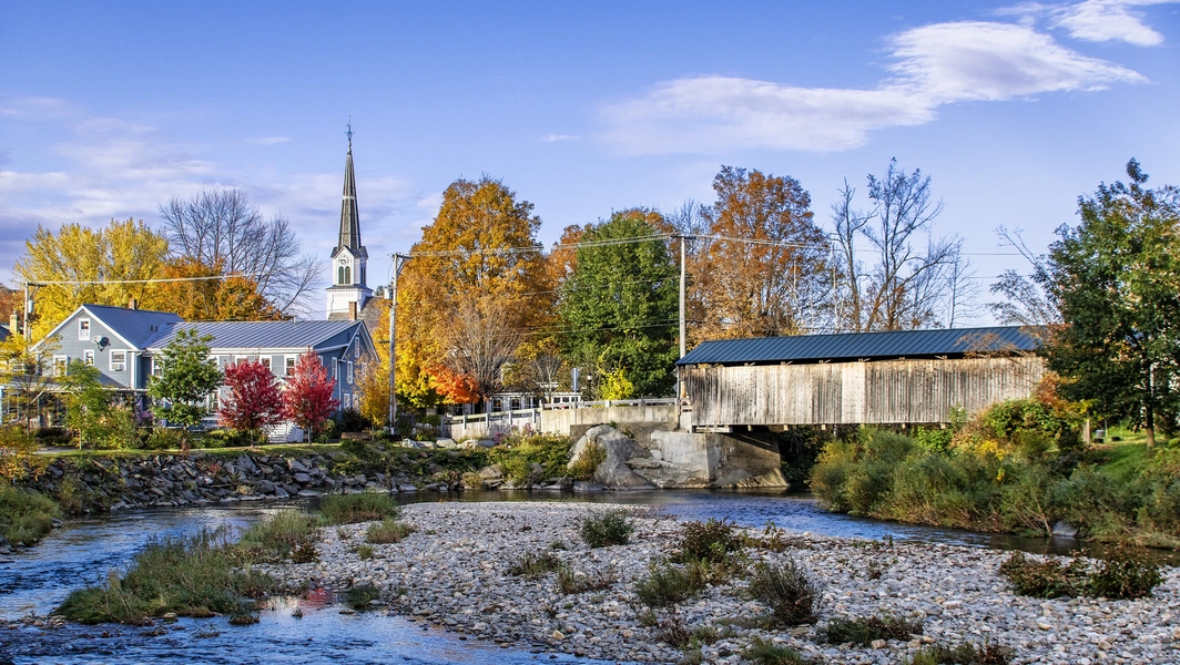 9 charming Vermont towns rich in history and scenery