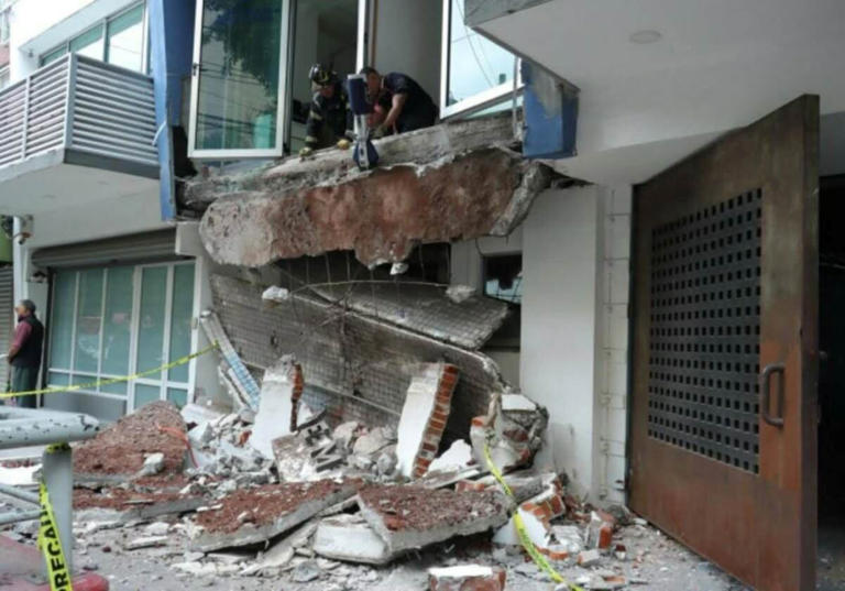 Colapsa balcón en edificio de la colonia Condesa; no se reportan ...