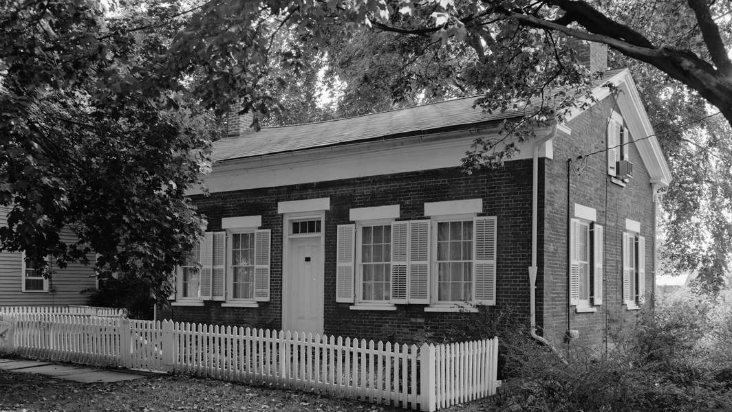 4 Unique and Historic Ohio Town Highlights