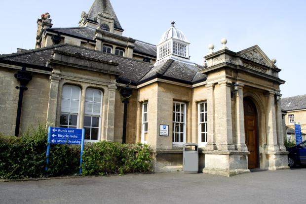 Nursing team shortlisted for national award after improving patient safety