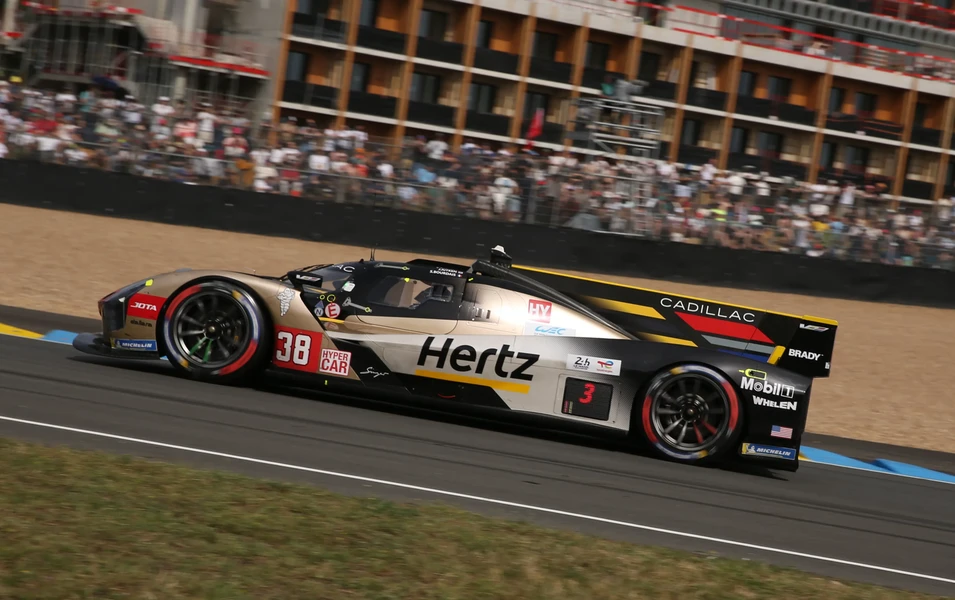 Power steering failure ends No. 38 Cadillac’s Le Mans bid