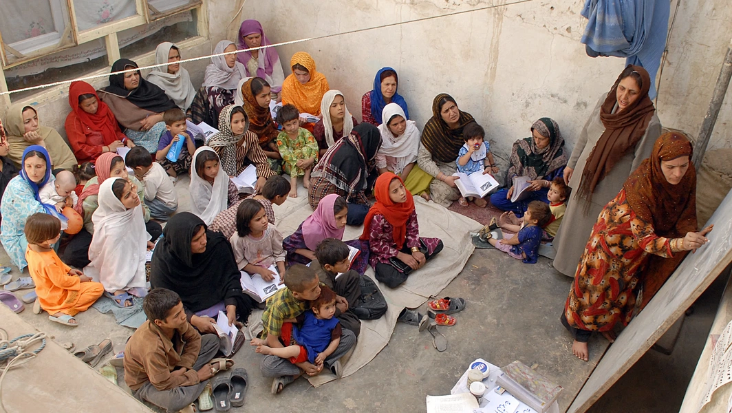 7 countries with the highest and lowest literacy rates in 2026