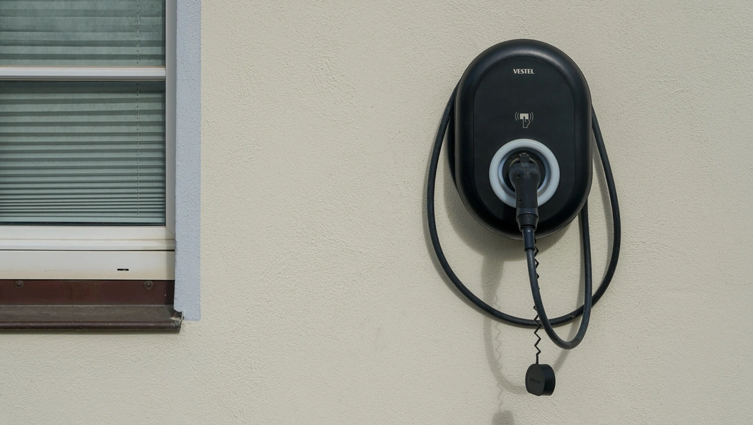 Key steps for safe and efficient home EV charger setup
