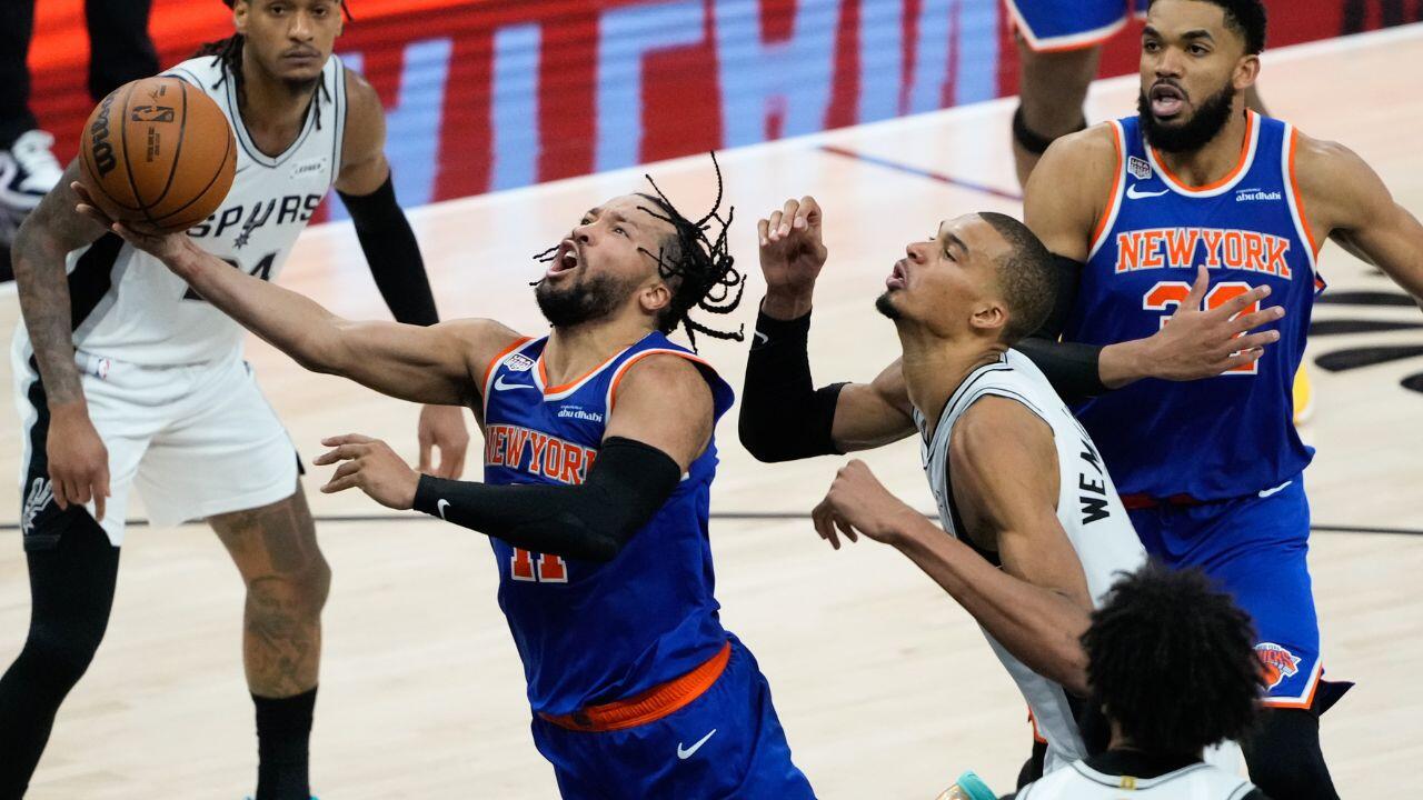 Knicks capture first NBA title in 53 years