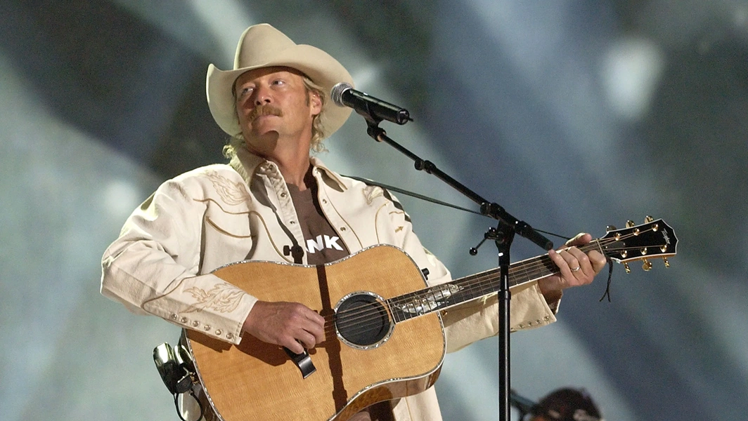 Alan Jackson's farewell and Carlisle Wright's Opry debut