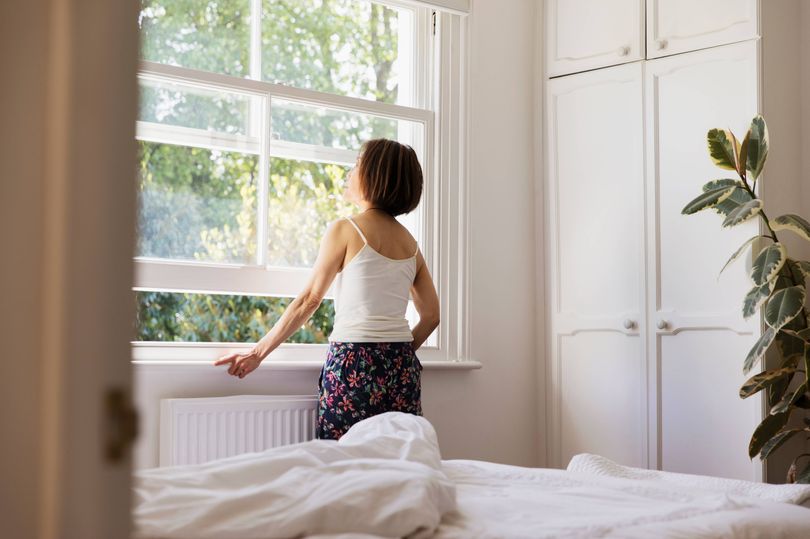 Keep your home cool and comfortable in hot weather by doing easy 10 ...