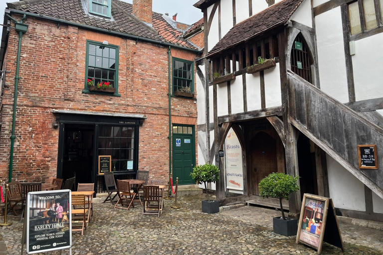 York bar next to historic building plans to change opening hours