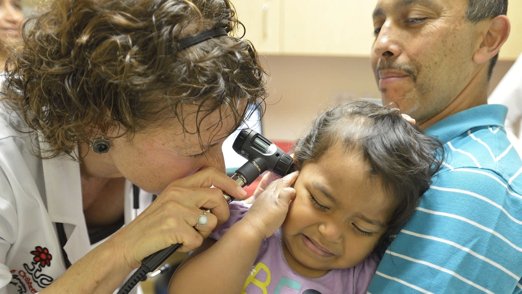 9 common causes of ear pain