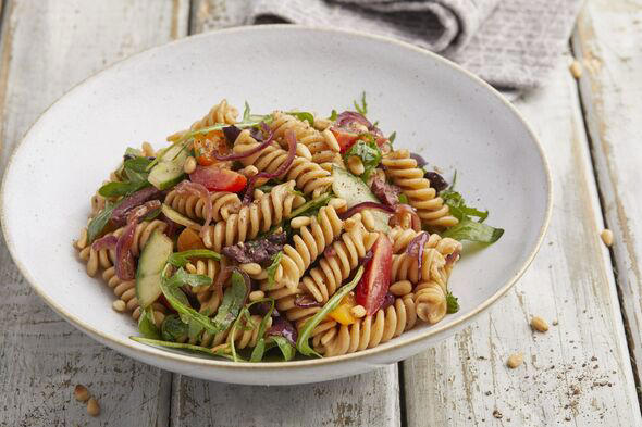 Difference between fresh and dry pasta explained - when to use each one