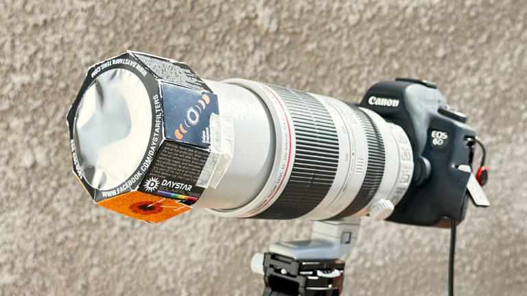 This simple cardboard filter is the cheapest way to shoot a solar eclipse!