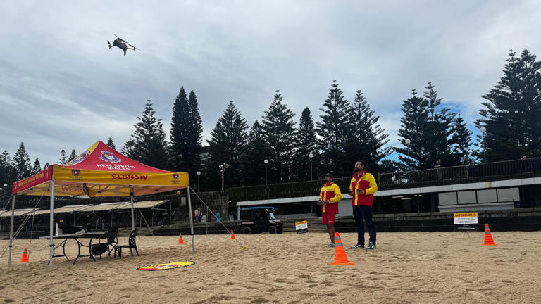 Drones patrol Coogee Beach after ban lifted as NSW government won't ...