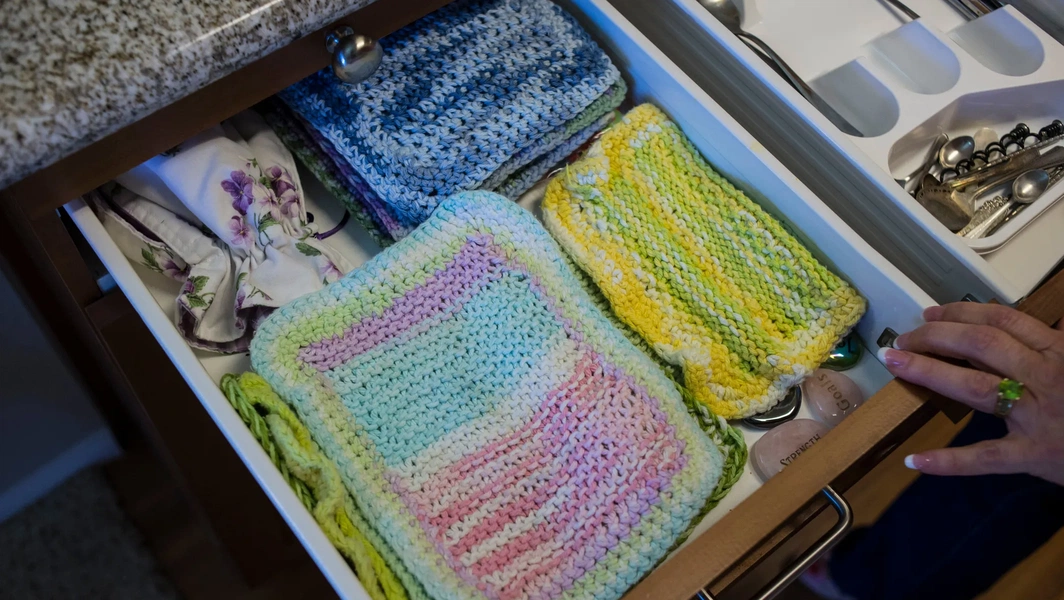4 easy towel folding methods for organized kitchens