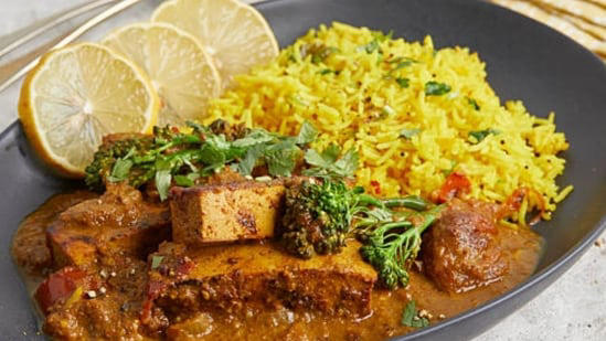 Easy keto dinner option made with low carb paneer tikka masala and ...