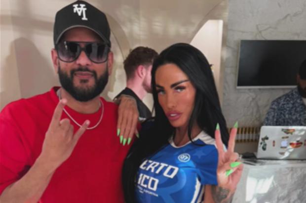 Katie Price spotted as she opens new-look salon in Sussex town